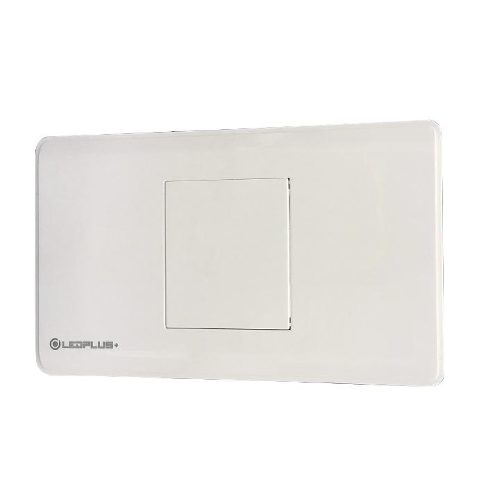 TOMA TAPA CIEGA LINEA SPARK | Grupo Plus